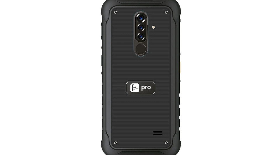 Наконец-то хороший смартфон из России? GS Group выпустила первую партию Fplus R570E | ichip.ru