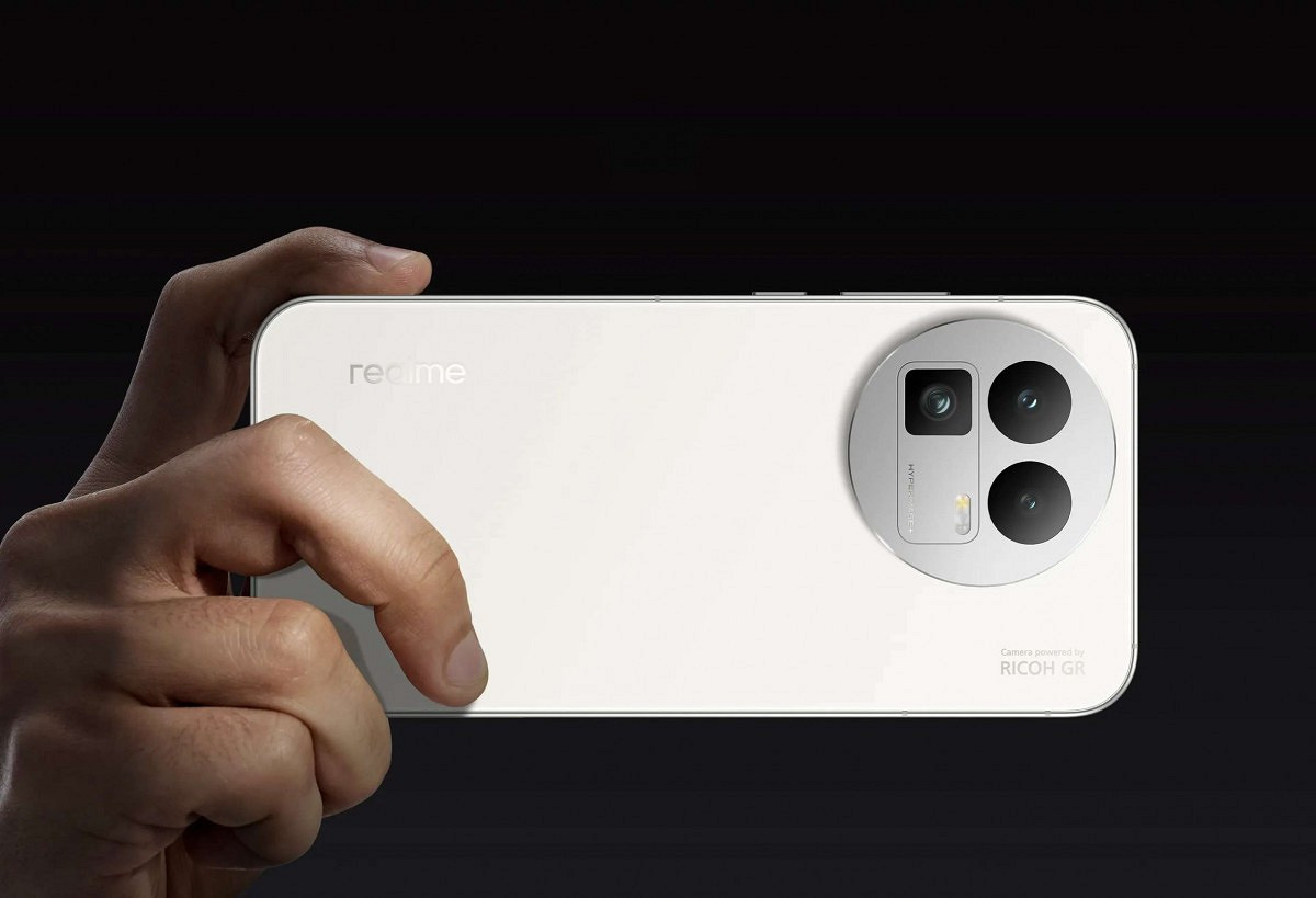Представлен базовый realme GT8 — очень мощный и с крутой камерой | ichip.ru